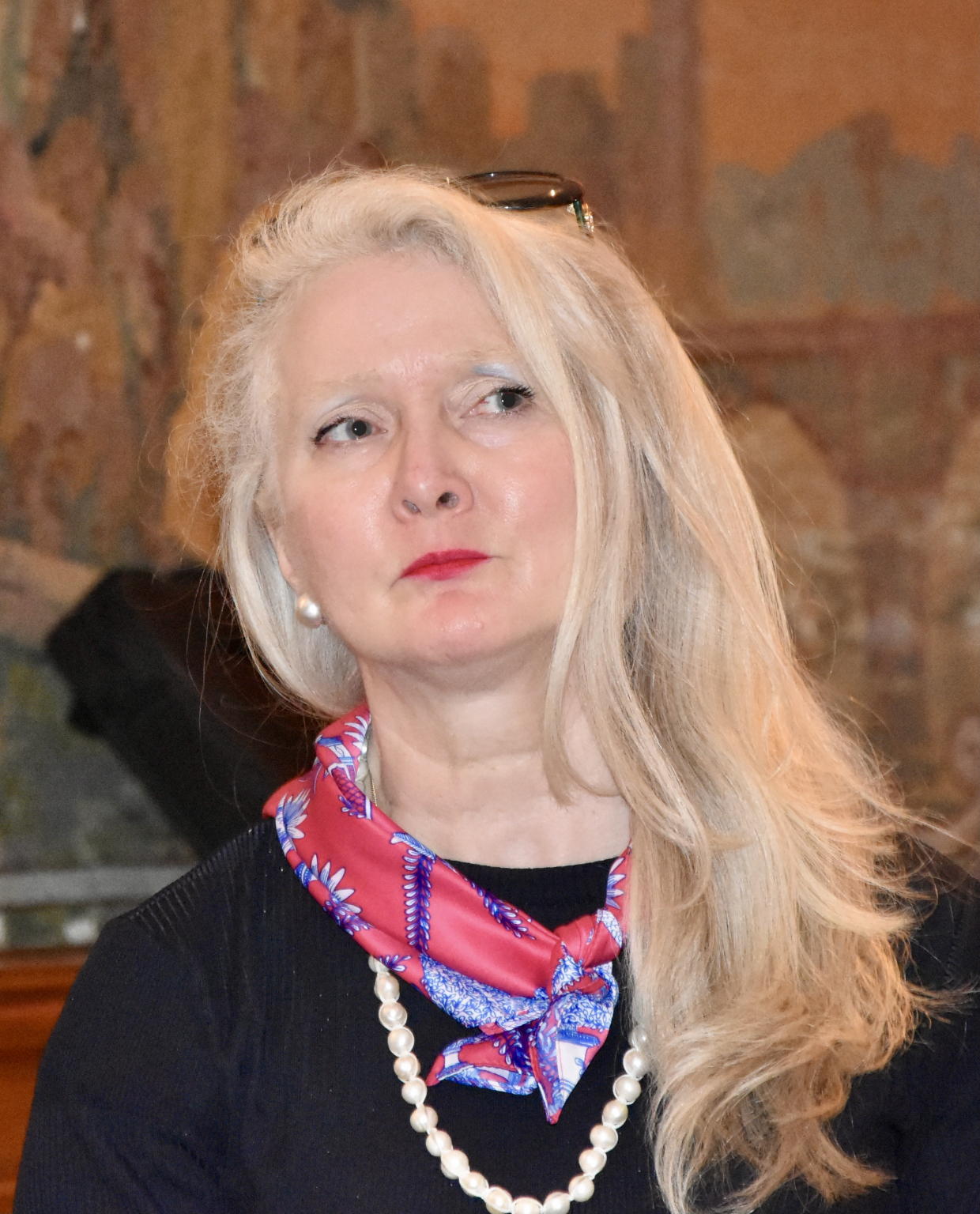 Maître Anne Crossfield - The KitSon